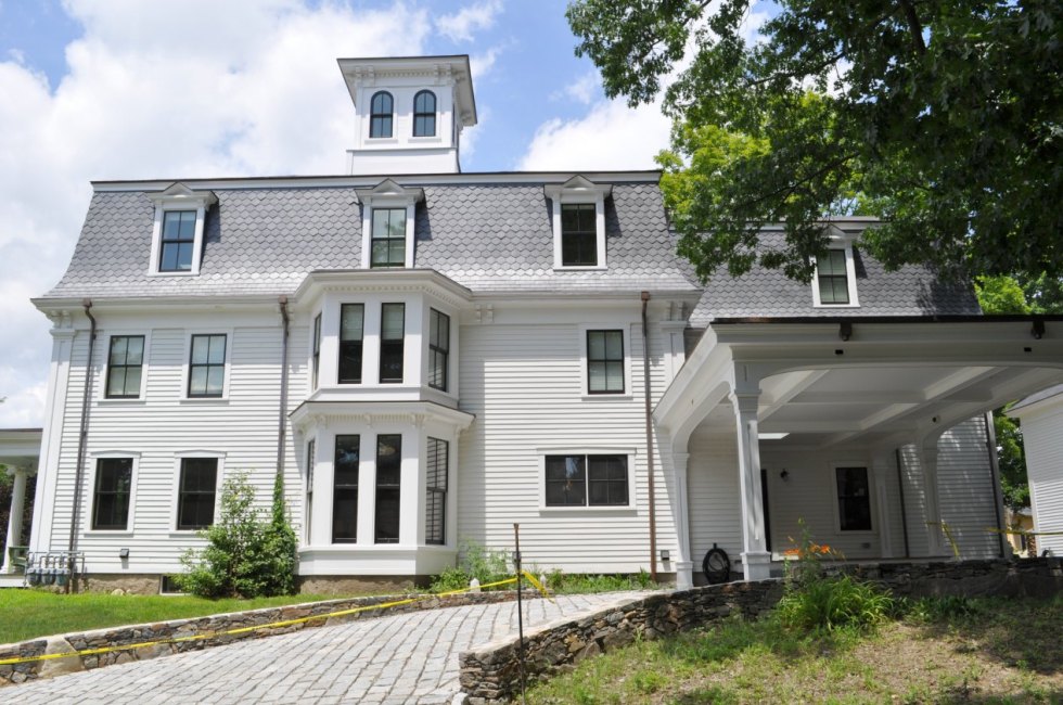 A Remarkable Renovation: 43 Church Street in Westborough – Sue At Home
